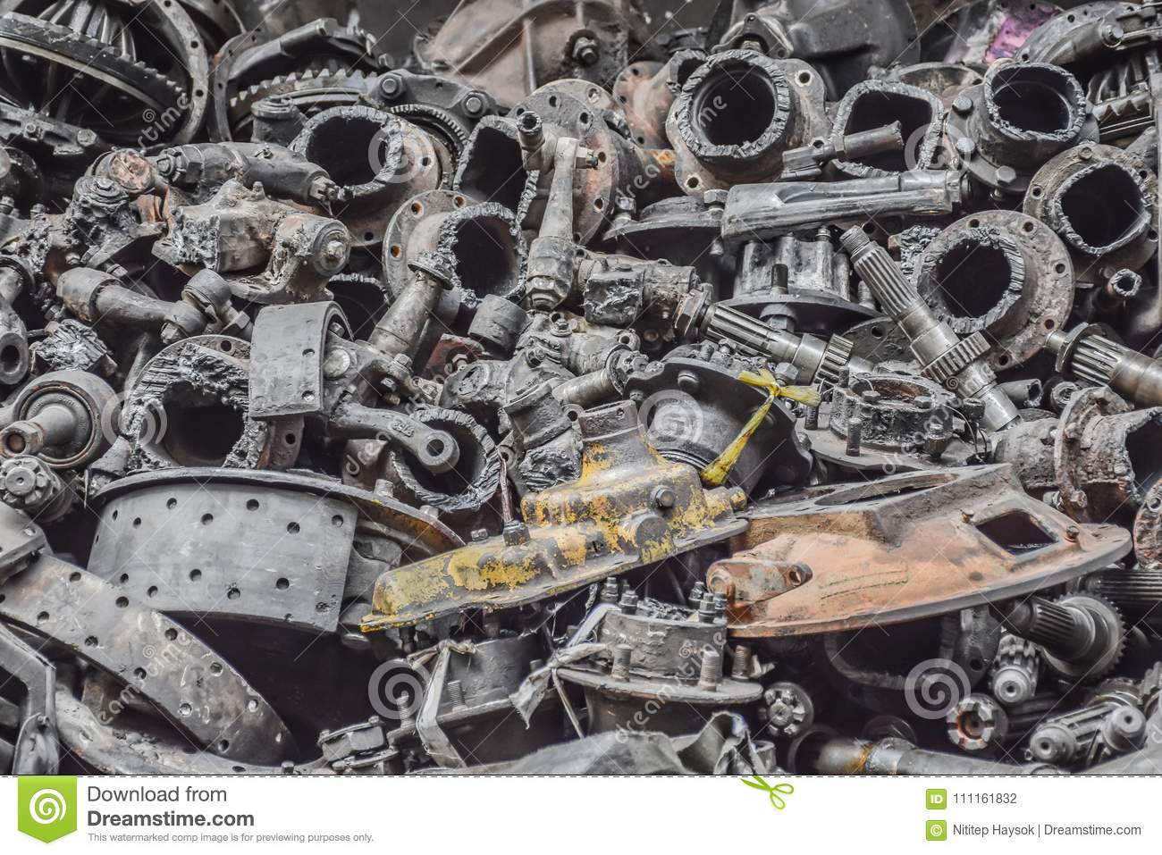 Old Spare Car Parts - Car Scrap Dealer